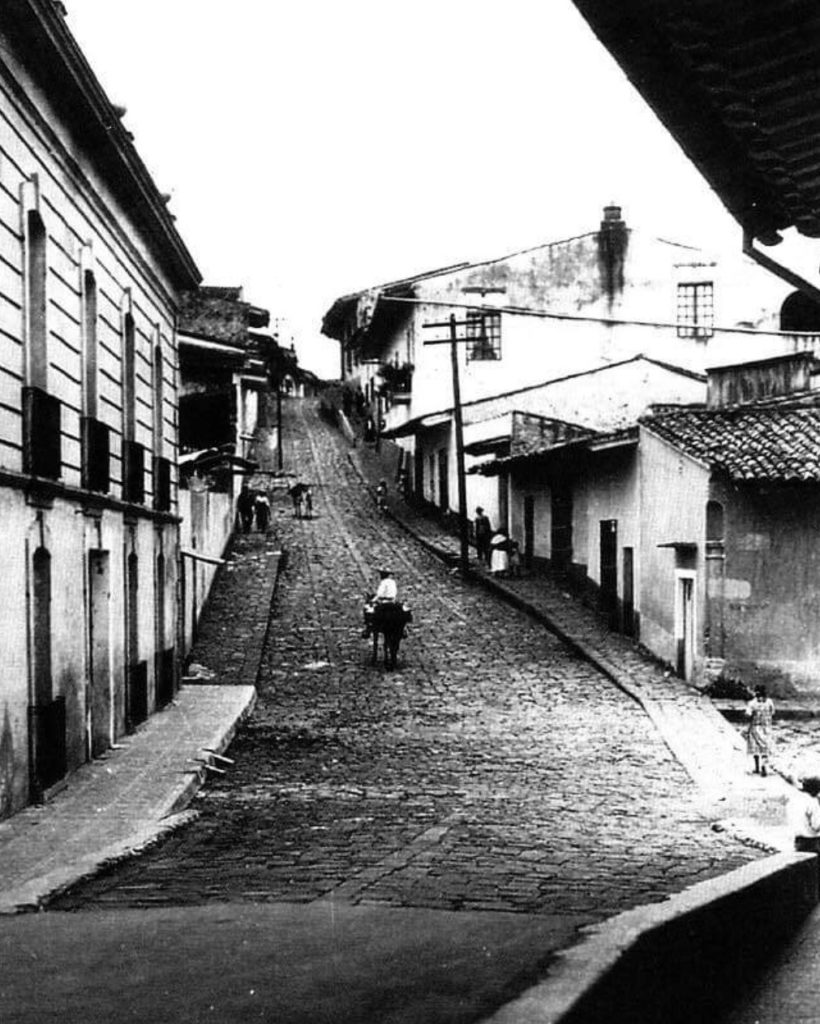 José María Alfaro Guiles y su histórica calle. - El Estridente
